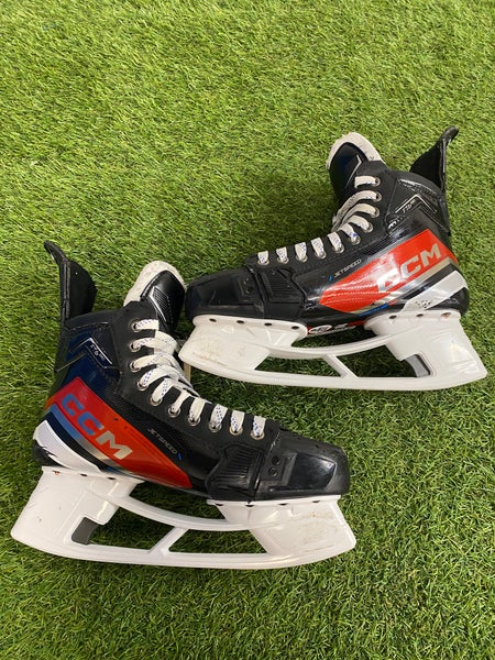 Senior CCM JetSpeed FT6 Pro Hockey Skates Pro Stock 9.5 (Bauer PowerFly ...