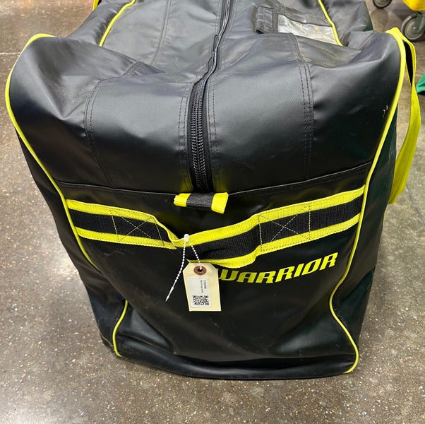 Warrior Carry Bag I 32”x20”x16” (Used) | SidelineSwap | Buy and Sell on ...