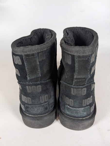 UGG Mens Classic Mini II Ankle Boots UGG Print Black Suede Sheepskin ...