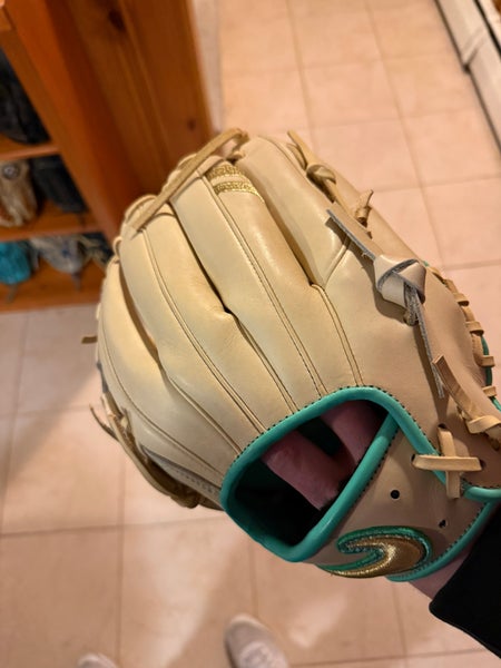 *Read Description* Not for sale! | SidelineSwap | Buy and Sell on ...