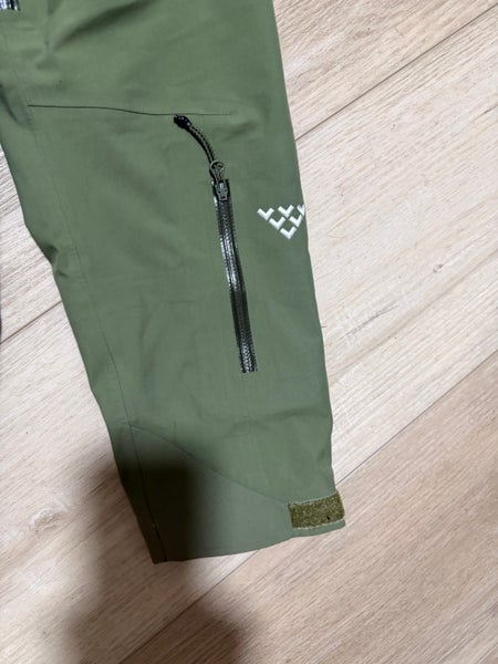 Black Crows Corpus 3L Gore-Tex jacket | SidelineSwap | Buy and Sell on ...