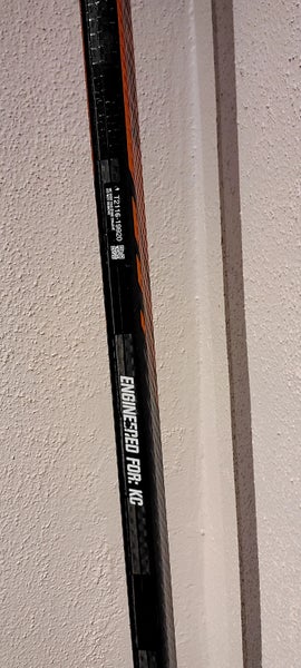 Senior Bauer Custom Right Handed Hockey Stick Toe Pattern 65 Flex (Used ...