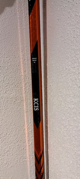 Senior Bauer Custom Right Handed Hockey Stick Toe Pattern 65 Flex (Used ...