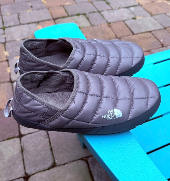 Men’s The North Face ThermoBall Traction V Gray Slip-On Mule Slippers ...
