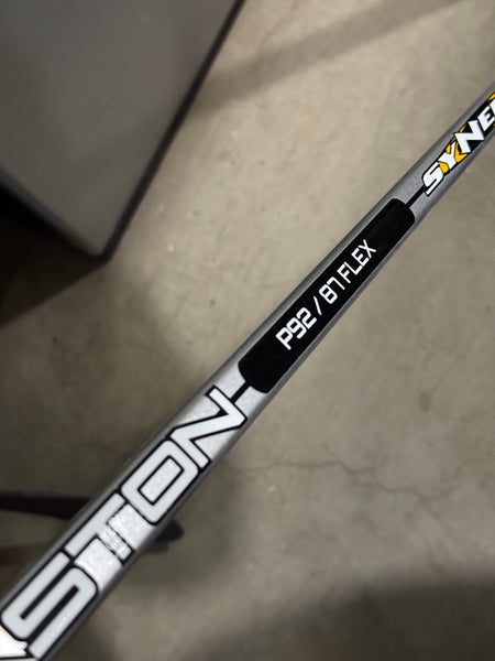 Senior Easton Synergy Grip Left Hand Hockey Stick P92 87 Flex (New ...