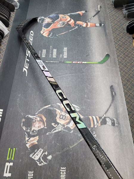 P86 | 80 Flex NEW! Senior CCM Tacks XF Pro Left Hand Hockey Stick Pro ...