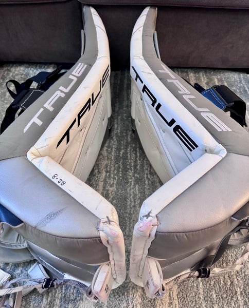True Pro 35" +2 True px5 Goalie Leg Pads Glove & Blocker | SidelineSwap ...