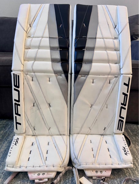 True Pro 35" +2 True px5 Goalie Leg Pads Glove & Blocker | SidelineSwap ...