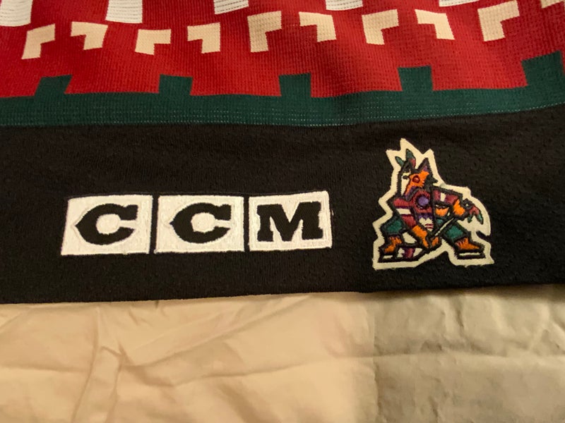NEW 90s Vintage Arizona Coyotes CCM Kachina Logo Hockey Jersey XL ...