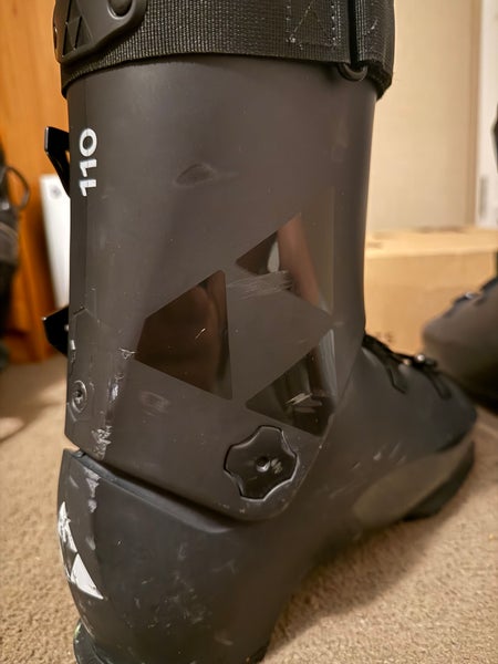 Mondo 28 & 28.5 Men's Fischer RC4 The Curv 110 All Mountain Ski Boots ...
