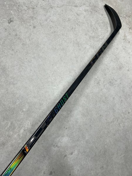 70 Flex P28 Senior CCM FT GHOST Right Hand Hockey Stick Pro Stock (New ...