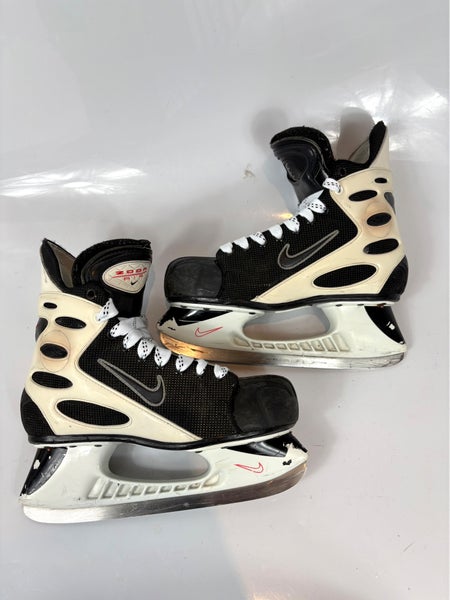 Nike Air Zoom Hockey Skates Regular Width 8.5 (Used) | SidelineSwap ...