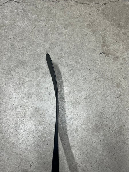 30 Flex P29 Senior CCM FT8 Pro Right Hand Hockey Stick Pro Stock (New ...