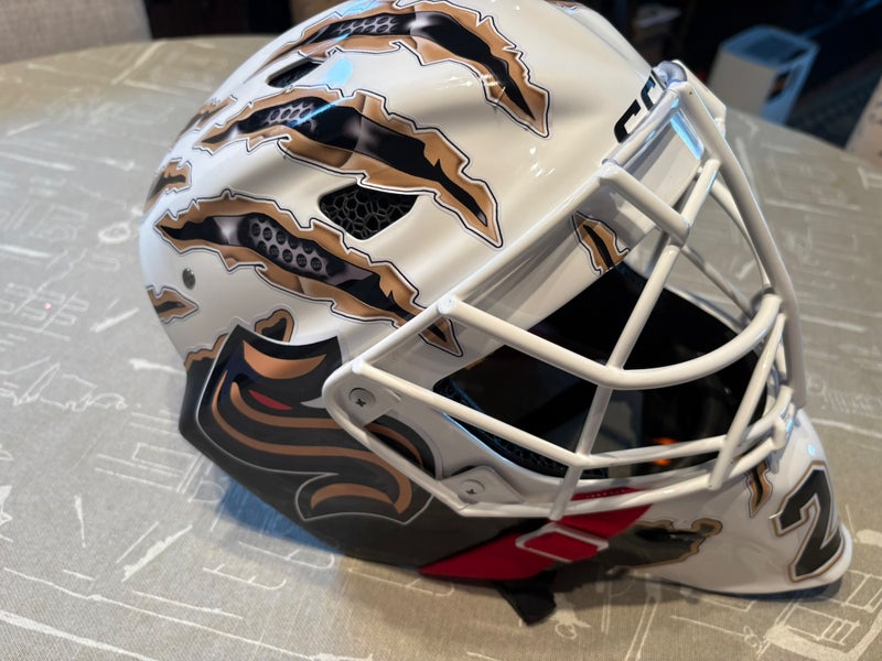 Senior Medium CCM Axis XF Pro Goalie Mask (Used) | SidelineSwap | Buy ...