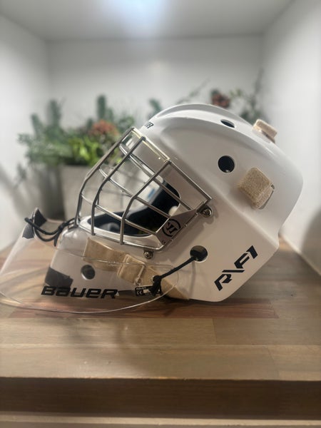 Warrior R/F1 SR+ Goalie Mask with Bauer Dangler | SidelineSwap | Buy ...