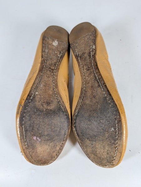 Tory Burch Caroline Tan Patent Leather Ballet Flats Logo Medallion ...