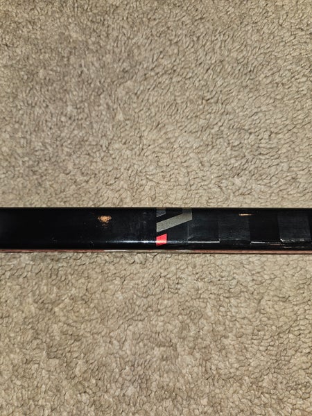 PRO Red Line Right Handed Hockey Stick Toe Pattern 95 Flex Pro Stock ...