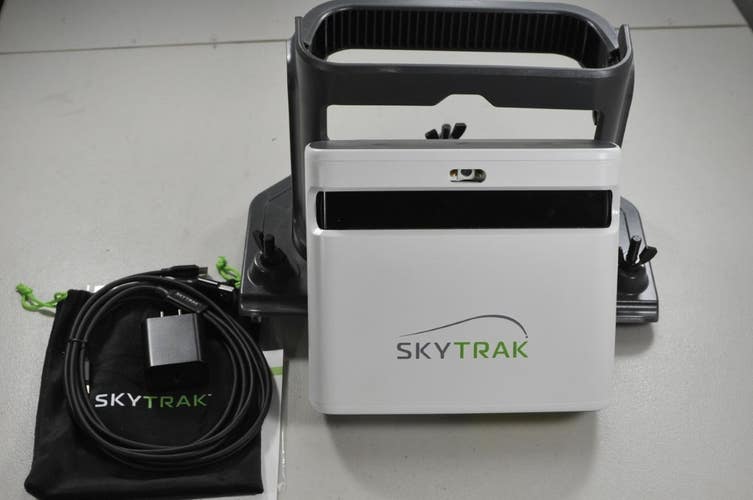 SkyGolf SkyTrak Plus ST+ Golf Simulator 2023 Launch Monitor with Case ...