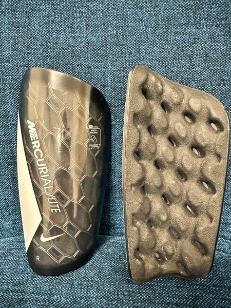 Unisex Small Nike Mercurial lite Shin Guards (Used) | SidelineSwap ...
