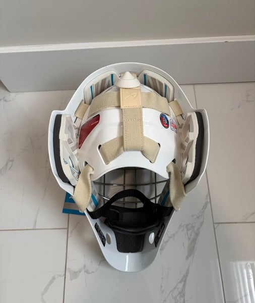 New S25 Bauer 940 senior Goalie Mask | SidelineSwap | Buy and Sell on ...