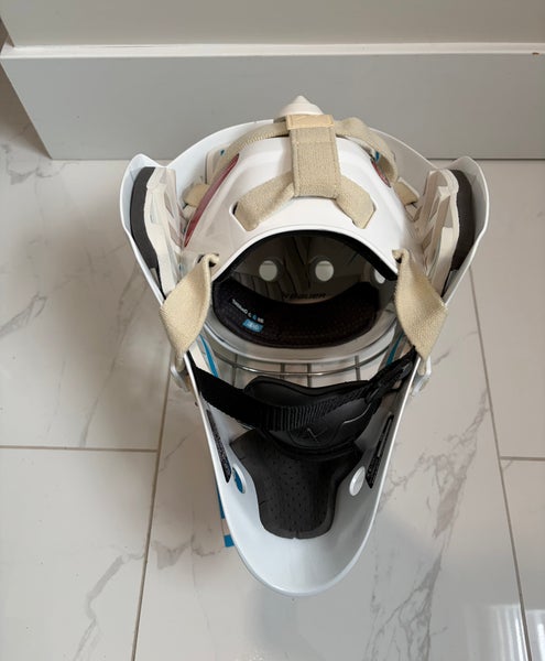 New S25 Bauer 940 senior Goalie Mask | SidelineSwap | Buy and Sell on ...