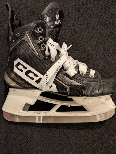 CCM Tacks XF Pro Hockey Skates Senior 8 (Regular) Ft Bauer Holder And ...