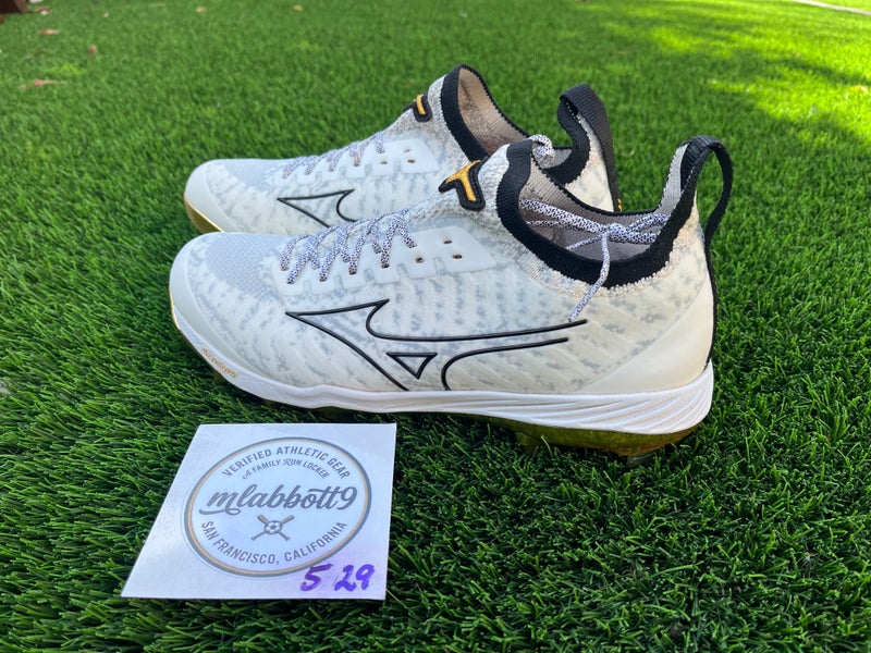 Mizuno Pro Knit 2 Metal Baseball Cleats - Size 8.5 - 11GM247050 - White ...