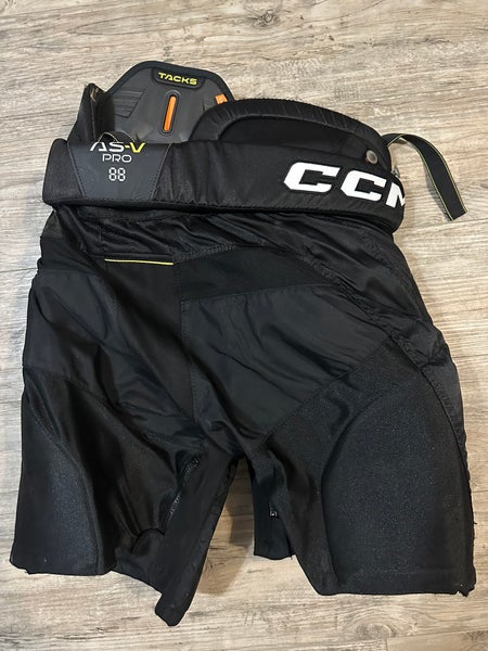 CCM Tacks AS-V Pro Hockey Pants Senior Medium | SidelineSwap | Buy and ...