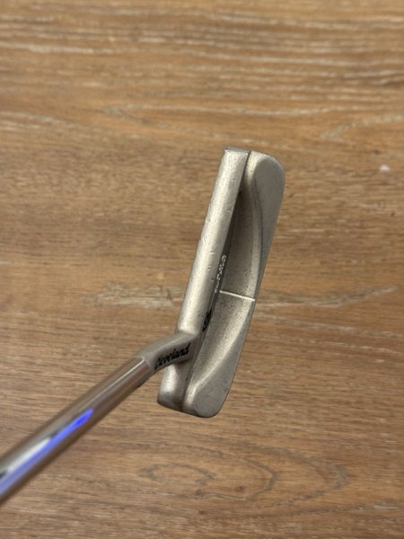 Cleveland 304 Blade Putter (35”) | SidelineSwap | Buy and Sell on ...